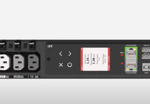 Server Technology PRO4X Rack Power Distribution Unit (PDU) | Legrand Data Center Solutions English